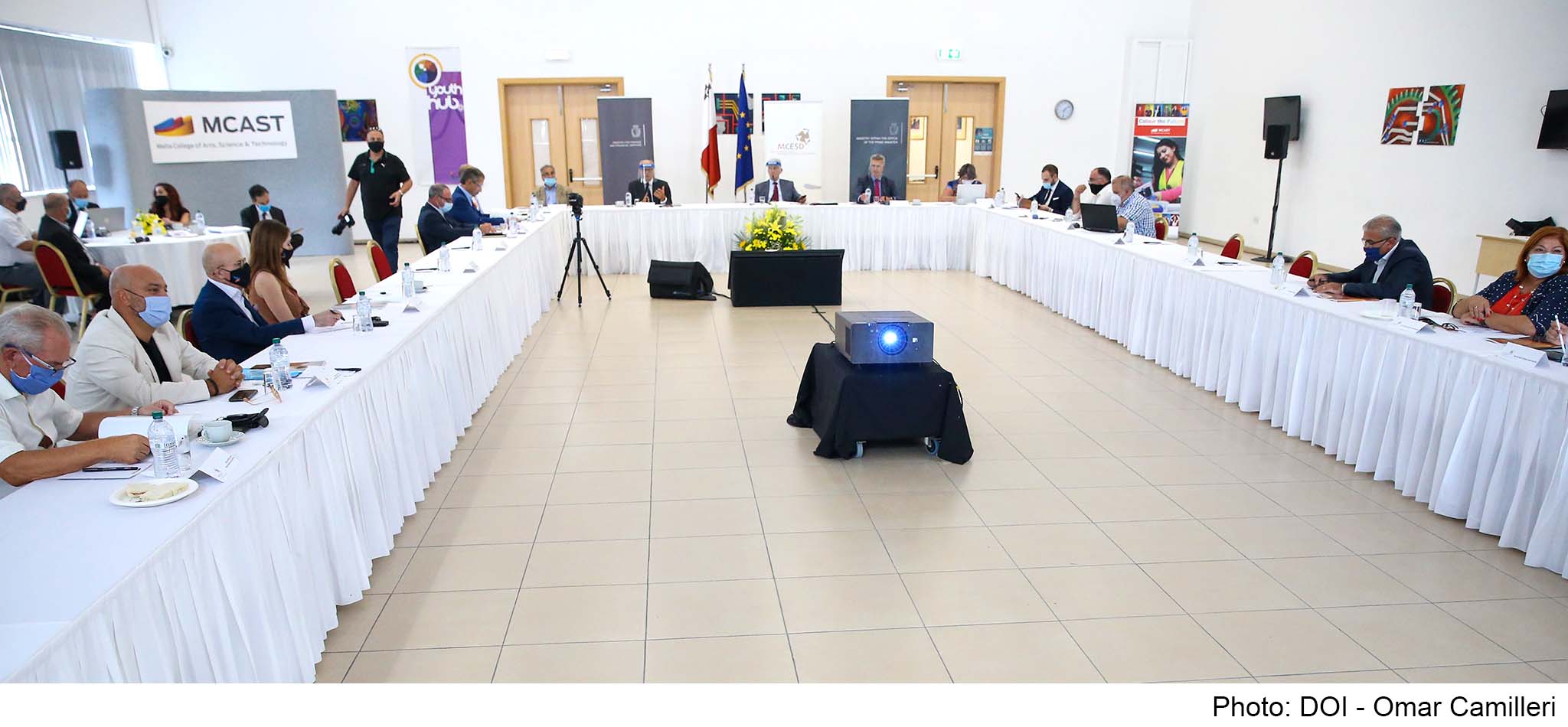 Finance Minister lauds MCESD for its work, social partners over ...